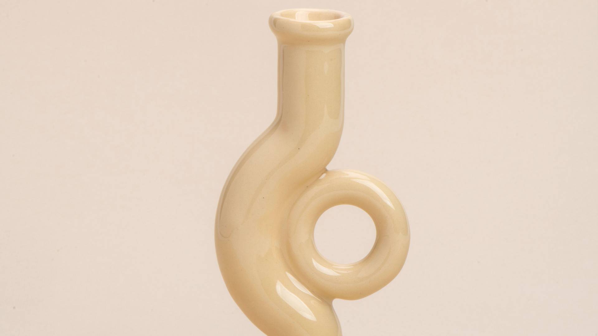 KANDLE - פמוט מבית abs objects